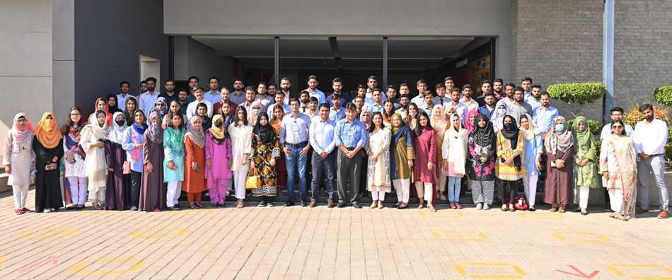 Interloop Management Trainee Officers Program 2021-22 – Interloop